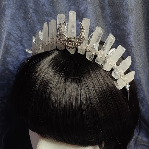 Arwen Crystal Crown with Clear Quartz, Silver Leaves and a Filigree ...